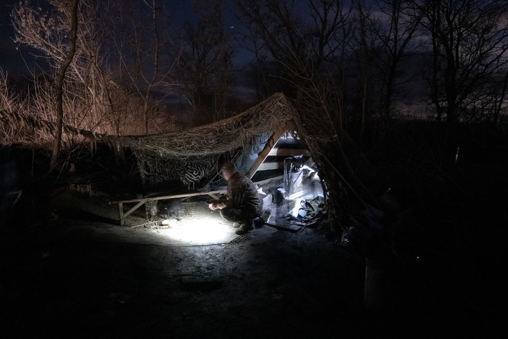 Fate of Avdiivka uncertain as Ukrainian forces defending it struggle ...