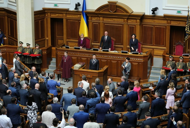 Who is Volodymyr Zelensky, president of Ukraine?