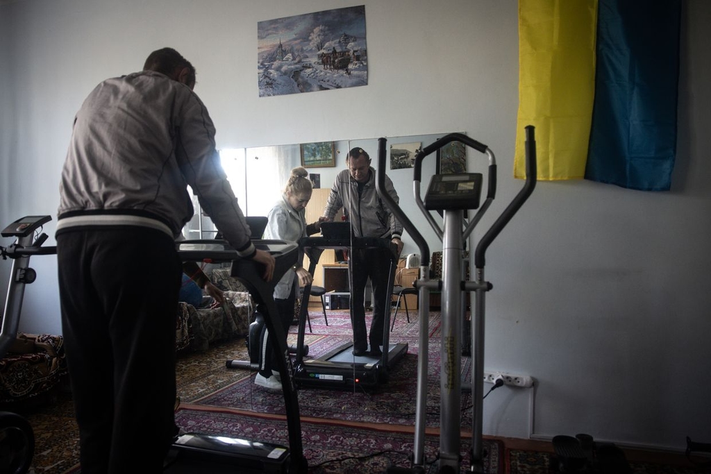 PTSD crisis looms as troop shortages take toll on Ukrainian soldiers ...