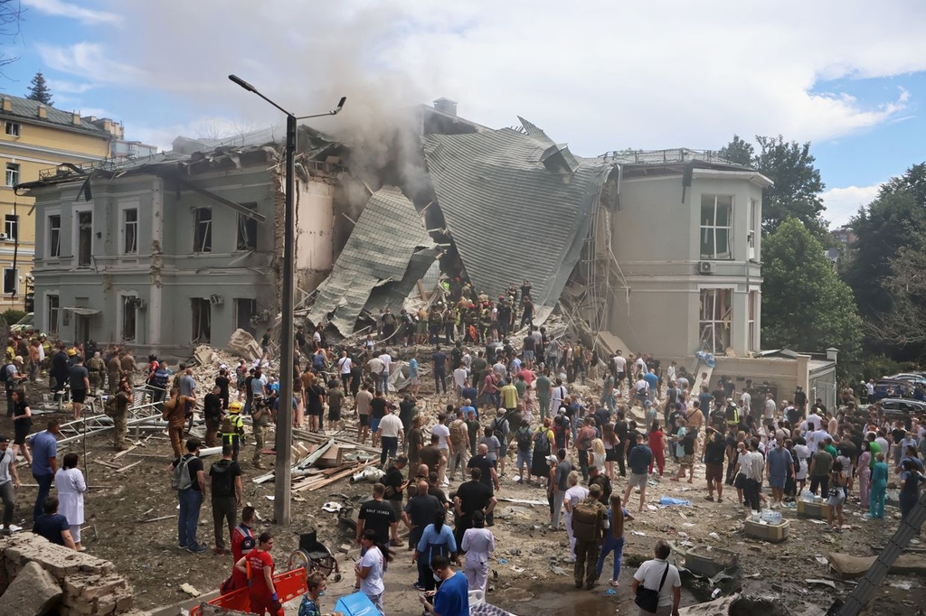 Deadly Monday attack on Kyiv in photos: Children hospital hit, 25 ...