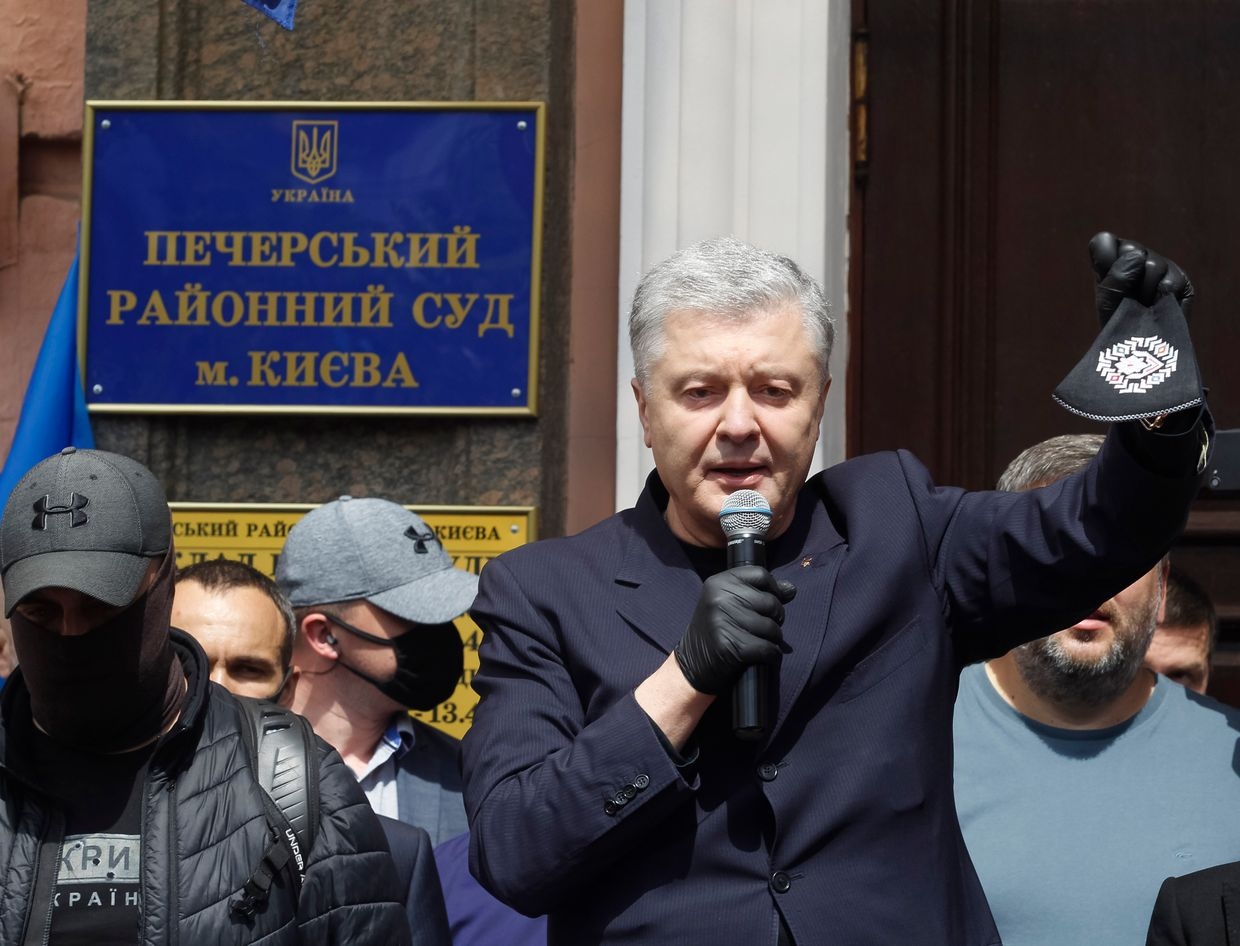 What's at stake for Poroshenko, ex-president sanctioned by Zelensky?