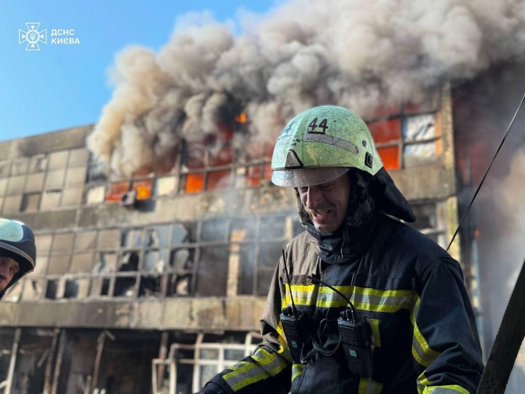 2 killed, 28 injured as Kyiv slammed with drones, ballistic missiles in ...