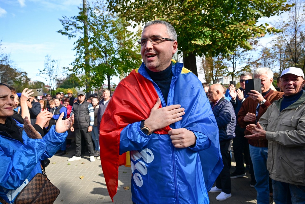 Russia targets Moldova’s future as voters head to the polls