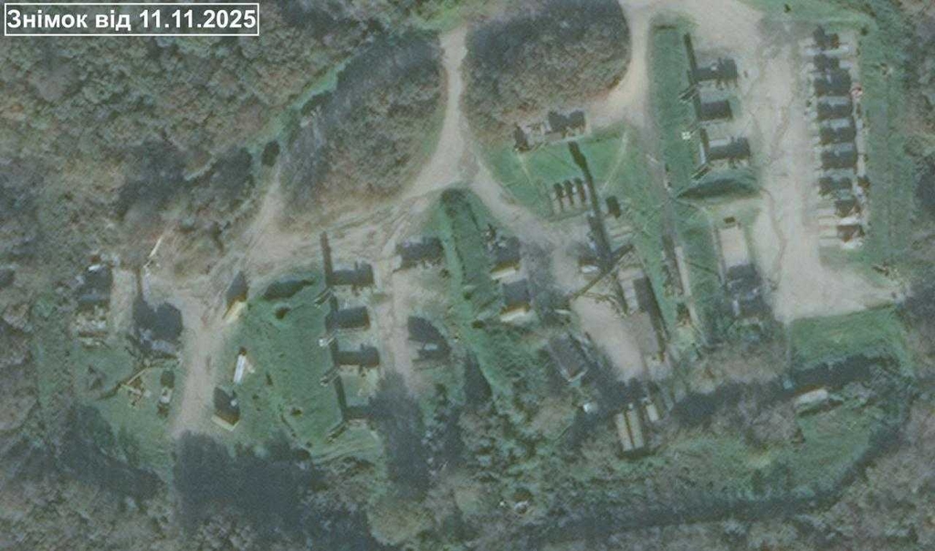 S-400 launchers and radars hit by SBU drones in Russia's Novorossiysk ...