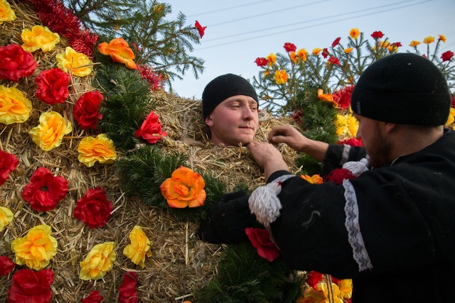 Malanka: Ukraine's winter ritual of masks, mischief, and good fortune