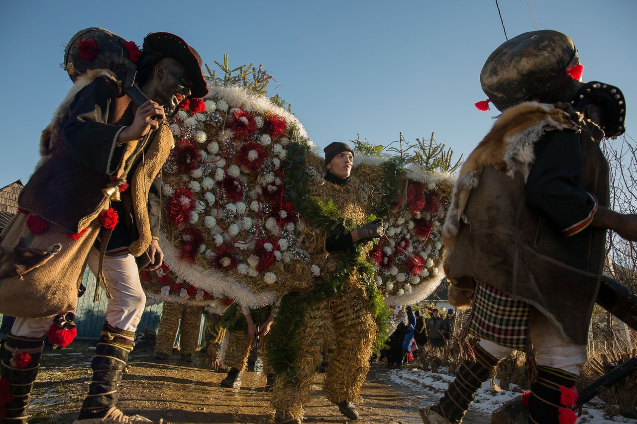Malanka: Ukraine's winter ritual of masks, mischief, and good fortune