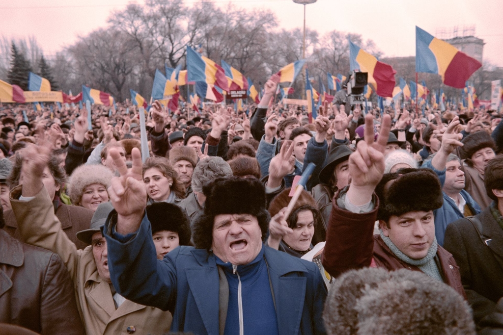 Facing Russia and global shifts, Moldova’s Sandu opens door to ...