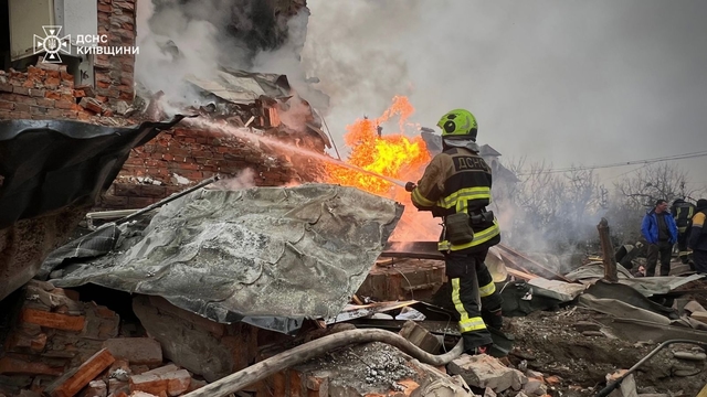 Explosions rock Ukraine’s capital and outskirts as Russia launches mass ...