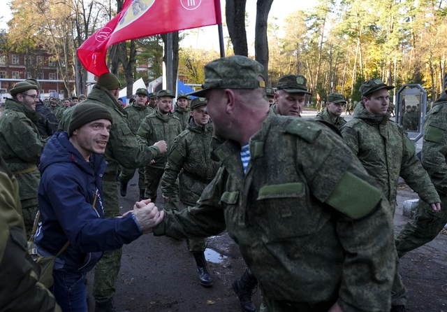 Russia's mobilization arithmetic: How many soldiers can Putin send to war?