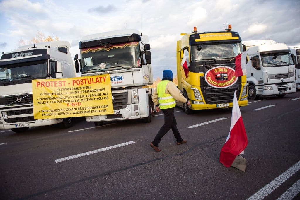 NGO: Another Ukrainian trucker dies at Polish border blockade