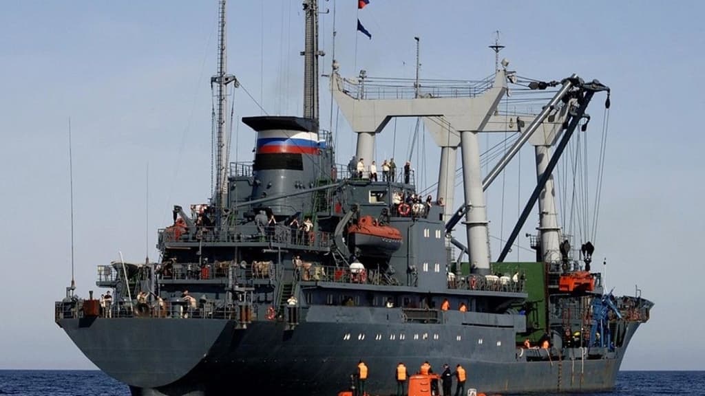 Russian deep-sea vehicle damaged after collision in Norwegian Sea ...