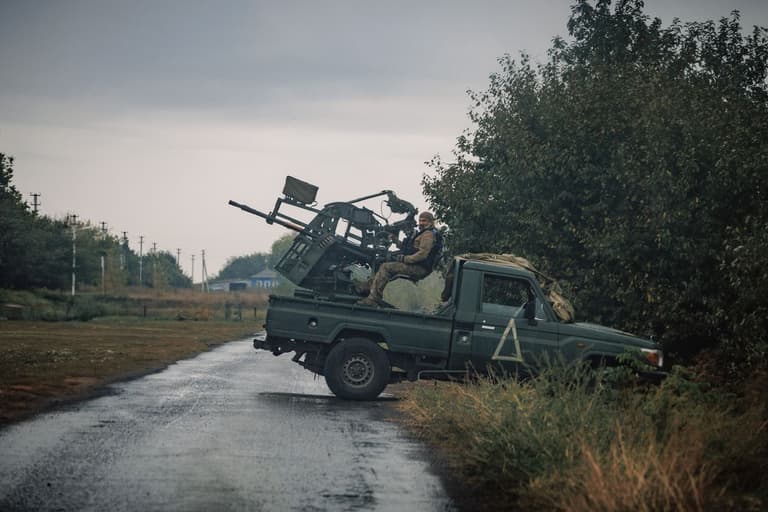 Ukraine war latest: Ukraine is holding front line in Kursk Oblast ...
