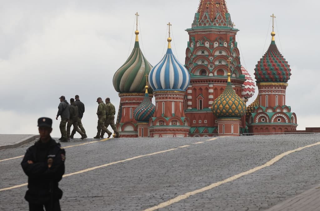 Record number of Russians support peace talks, end of war in Ukraine ...