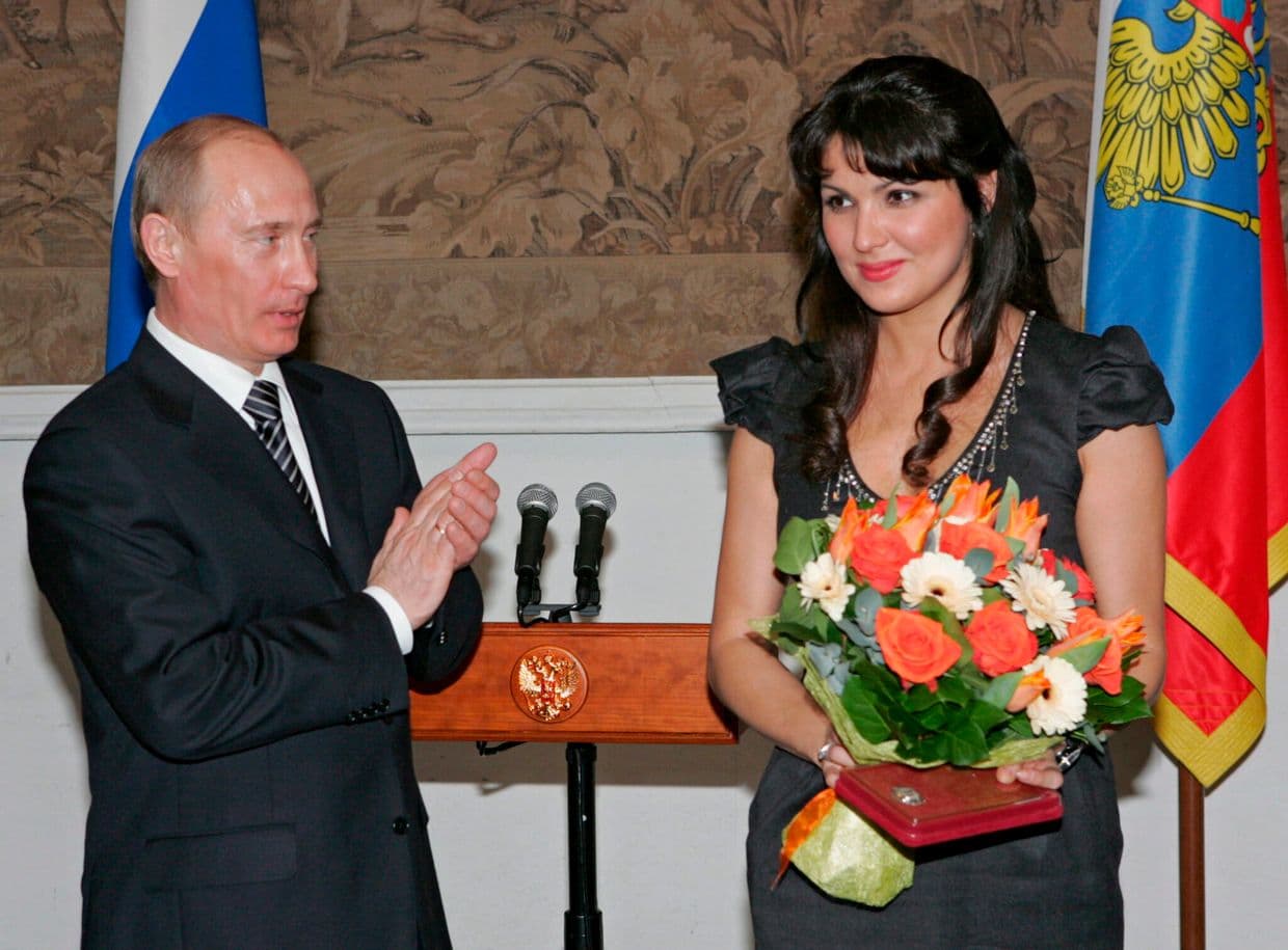 As Ukraine bleeds, Western opera welcomes back pro-Putin Russian singer ...