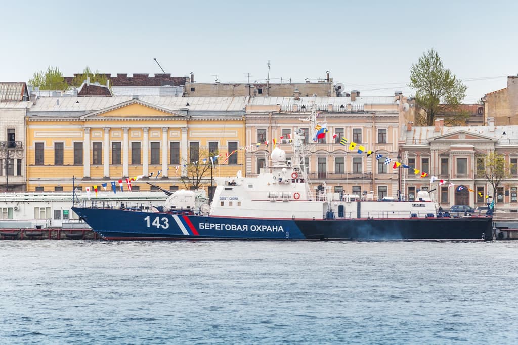 Estonia summons Russian envoy after border patrol ship violates ...