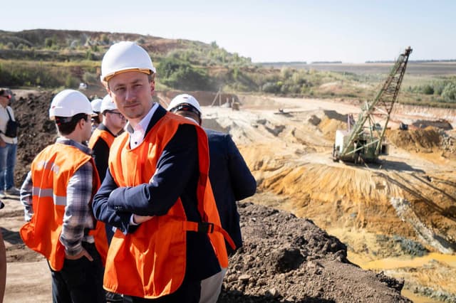Ukraine, US shortlist investment projects worth over $1.2 billion for ...