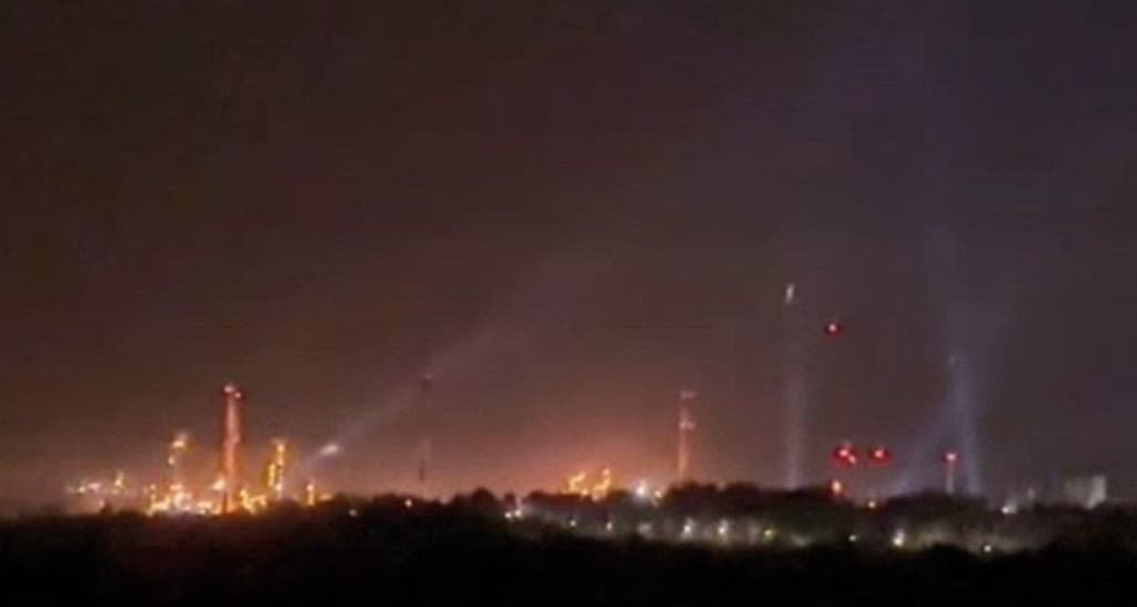 Ukrainian strike sets Russia's Saratov oil refinery ablaze, military ...