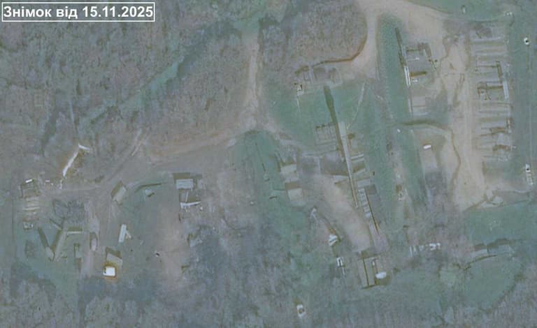 S-400 launchers and radars hit by SBU drones in Russia's Novorossiysk ...
