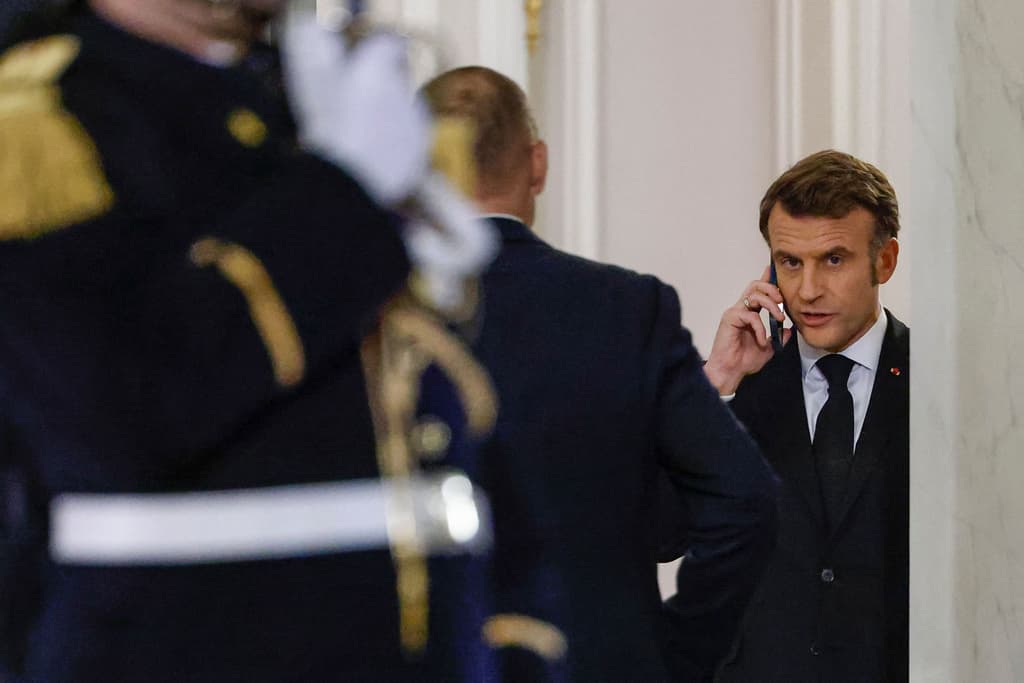 France's Macron issues warning to Belarus in rare phone call with ...