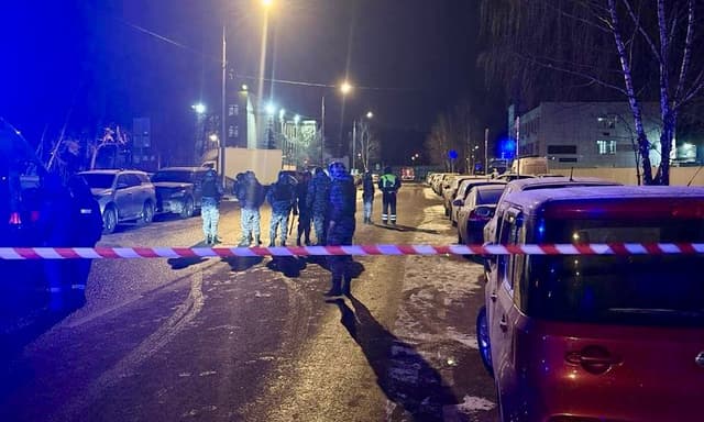 Moscow blast kills 2 Russian police officers tied to Ukrainian POW ...