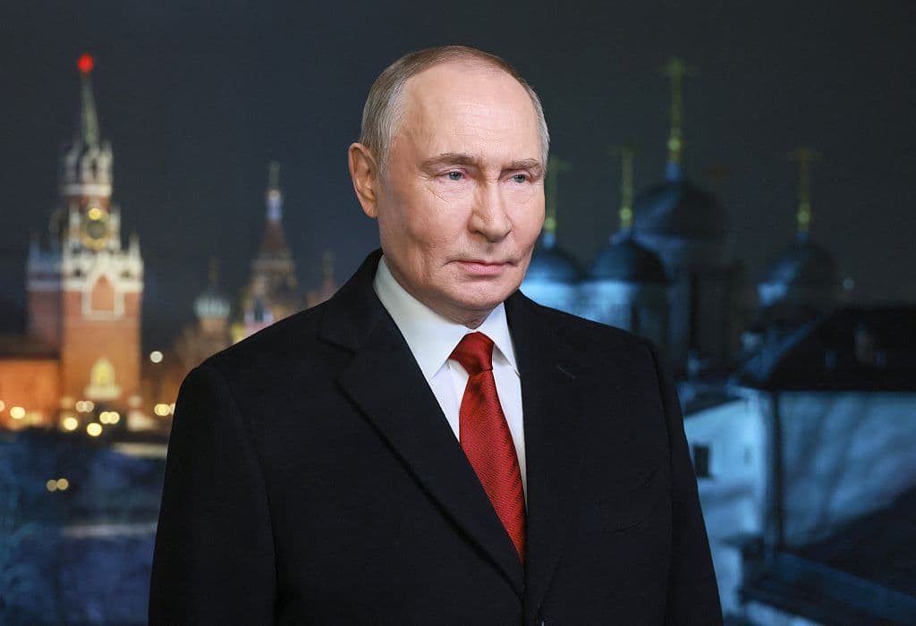Putin's New Year speech lauds Russia's war, makes no mention of peace ...