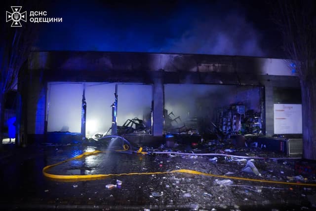 1 killed, 25 injured in Russian mass missile, drone attack | Ukraine ...