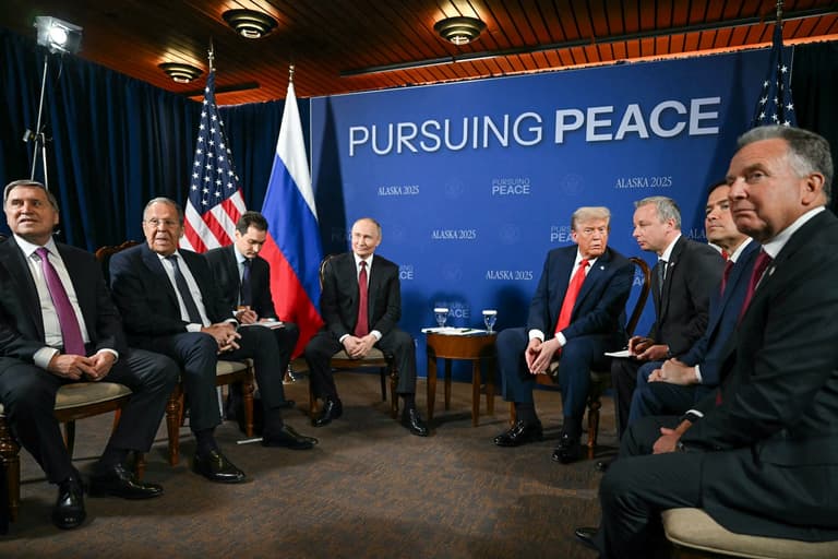 Russian Foreign Minister Lavrov claims readiness for new peace talks at ...