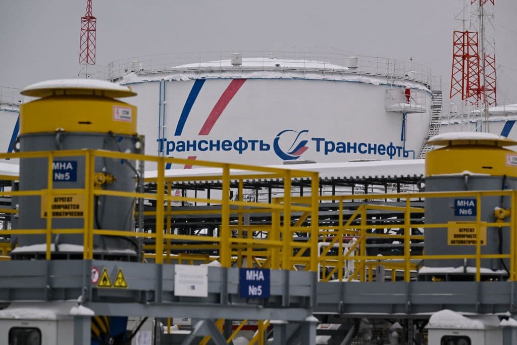Ukraine war latest: Ukraine hits Russia's key Baltic Sea oil port ...