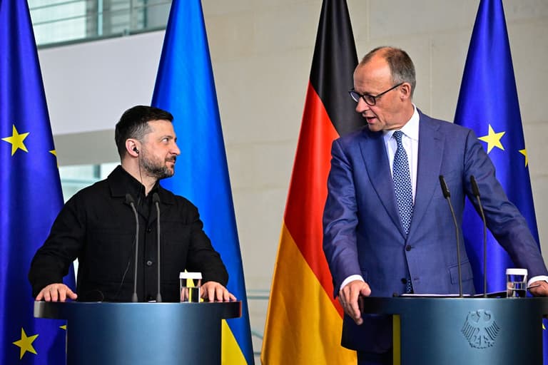 Merz rules out 'immediate' EU membership for Ukraine, proposes Kyiv ...