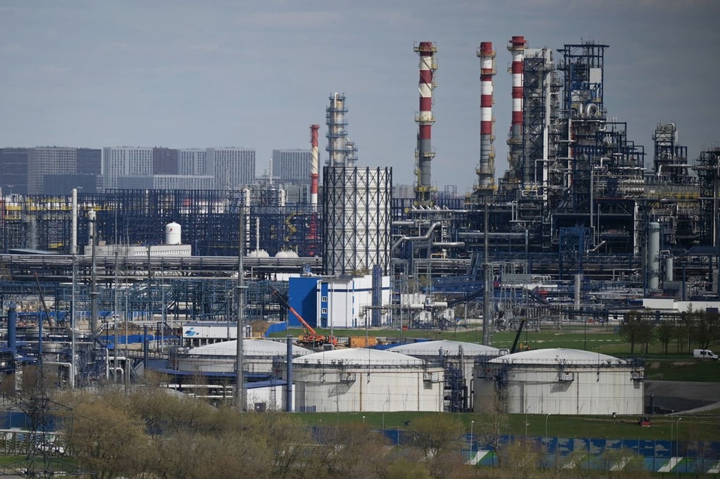 One of Russia's biggest oil refineries halts most productive unit after ...