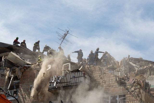 Explosion at Russian gunpowder plant leaves 5 dead, more than 100 injured