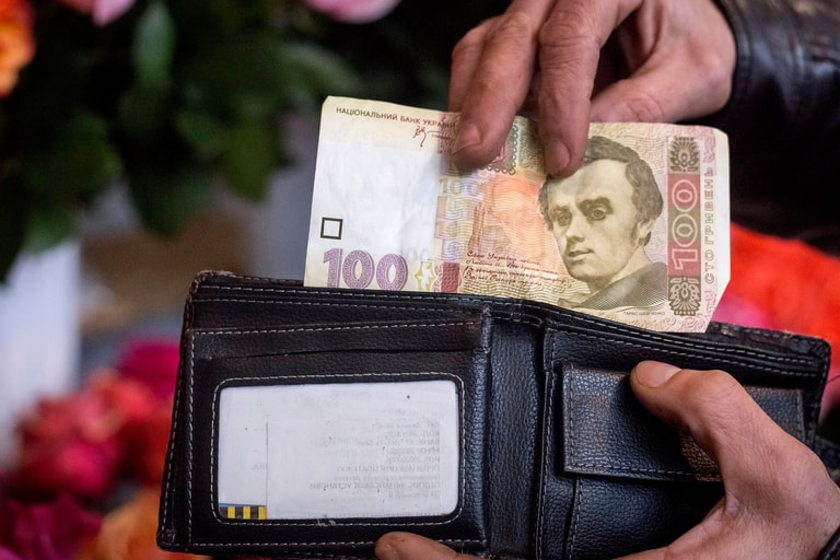 How much does a Russian drone attack on Ukraine cost? The question is more complicated than it ...